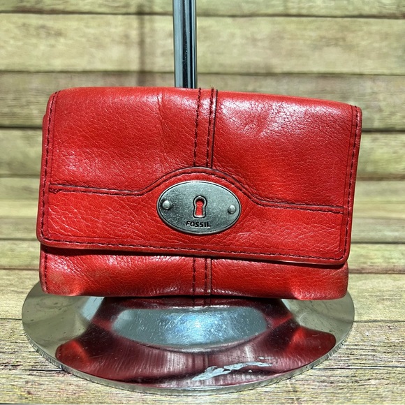 Fossil | Bags | Fossil Red Leather Wallet | Poshmark